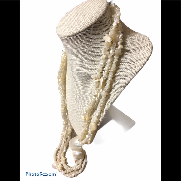 Vintage | Jewelry | Vintage Shell Necklace | Poshmark